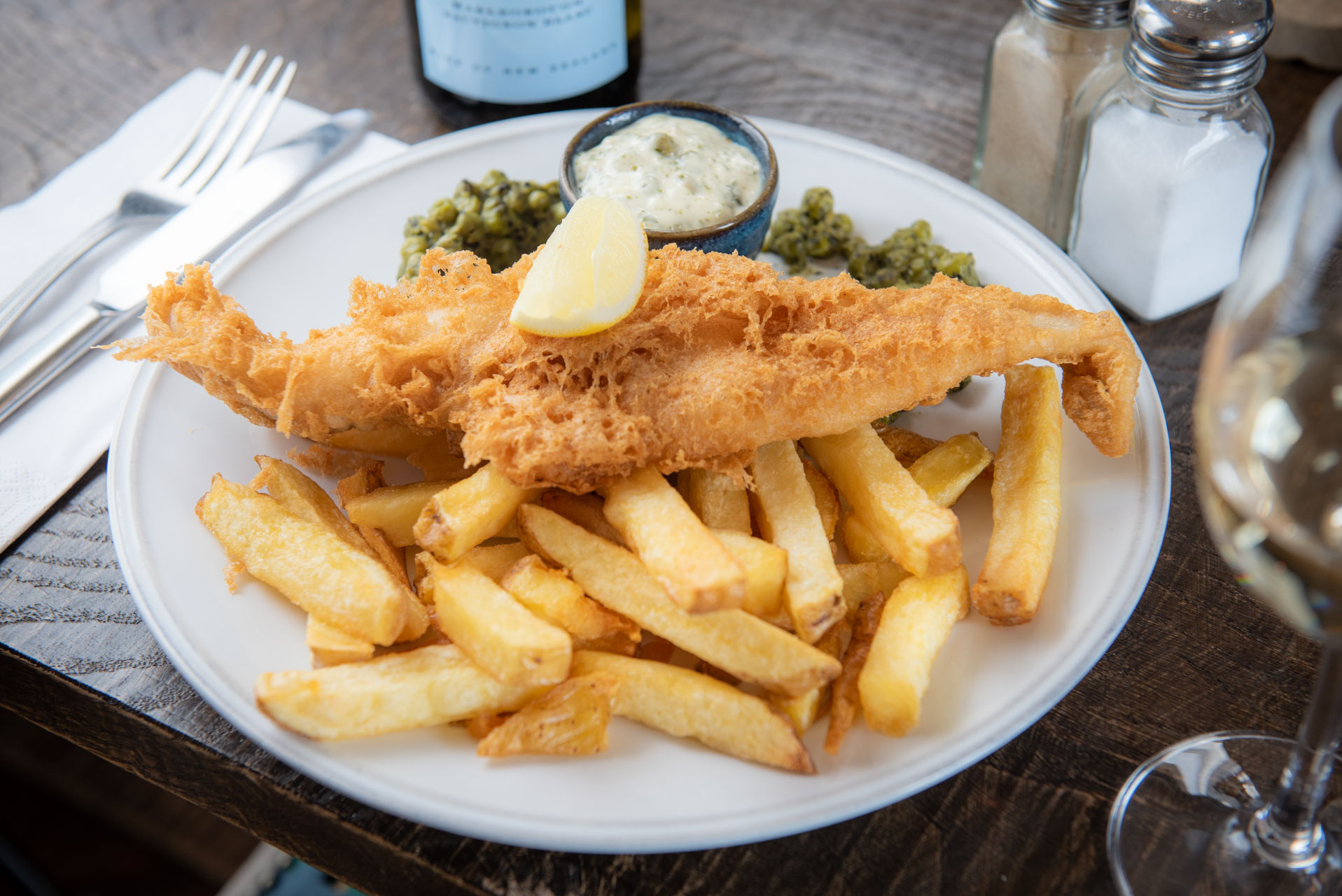 Lunch, Dinner, Sunday Roasts | The Market Stores Reigate